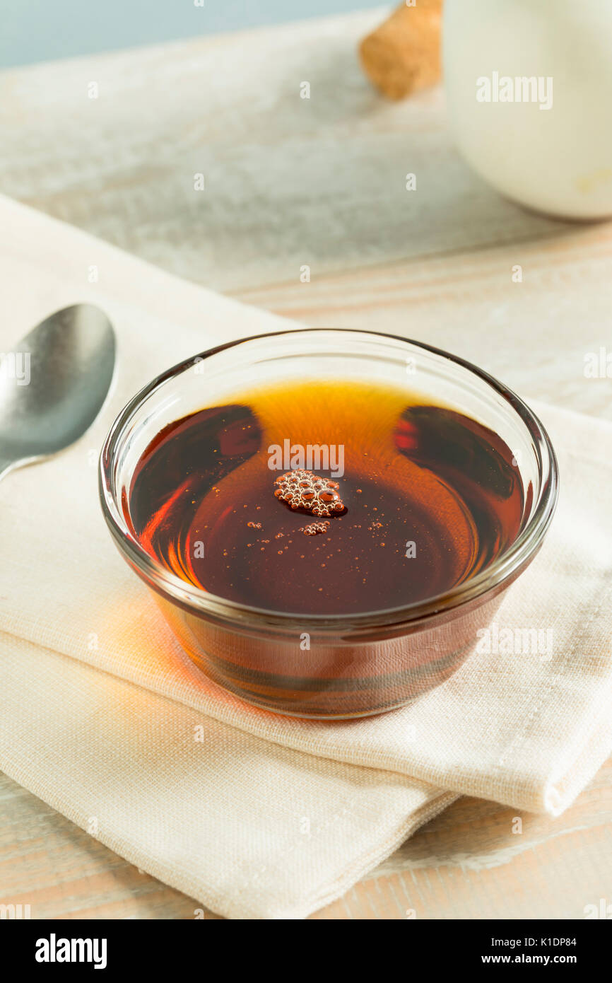 Dark agave syrup hi-res stock photography and images - Alamy