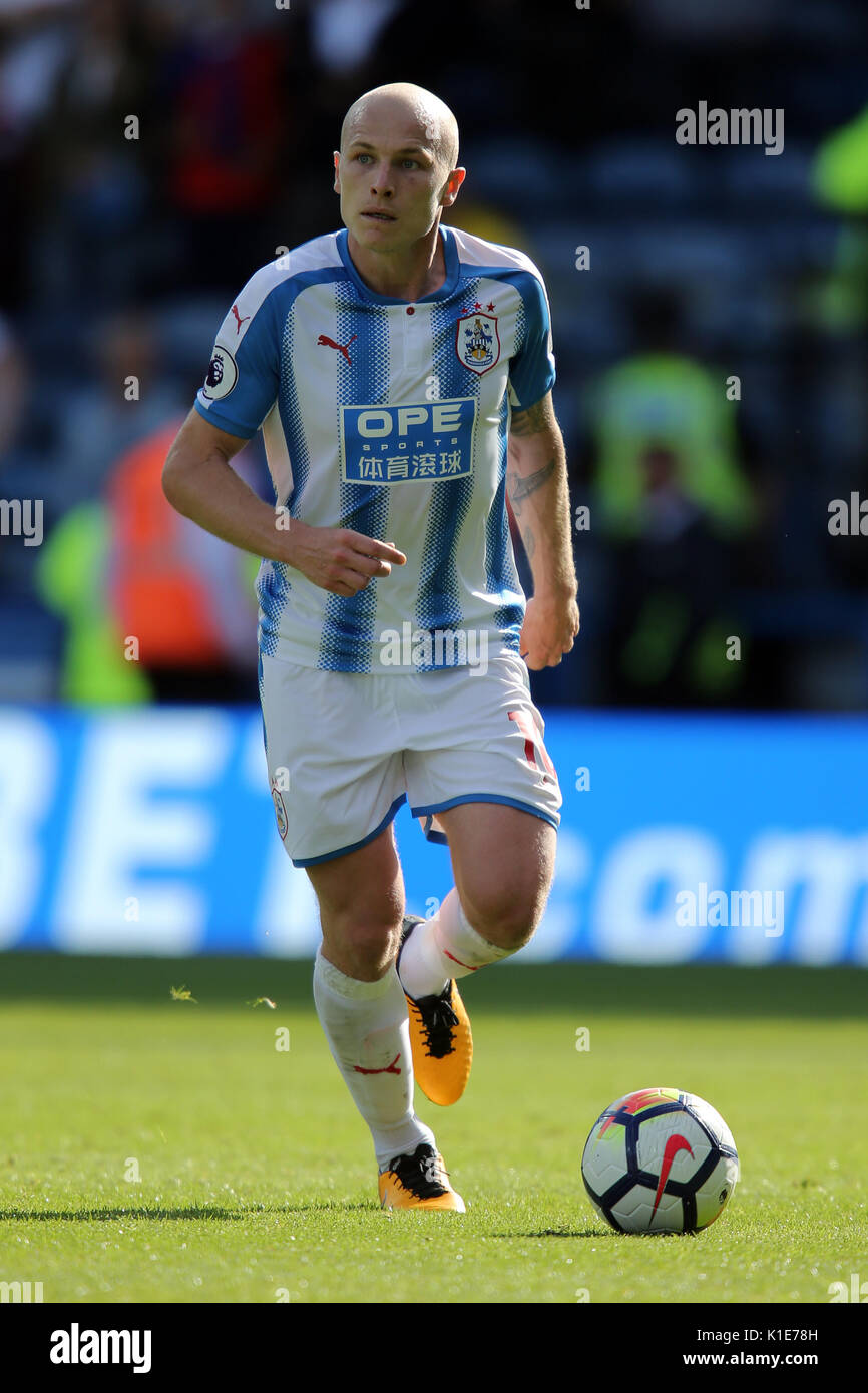 AARON MOOY HUDDERSFIELD FC JOHN SMITH'S STADIUM HUDDERSFIELD ENGLAND 26 ...