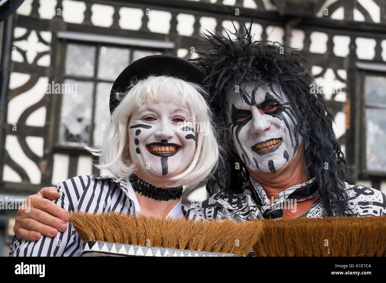 Molly dancers hi-res stock photography and images - Alamy
