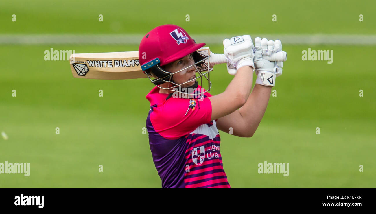 Elyse villani hi-res stock photography and images - Alamy