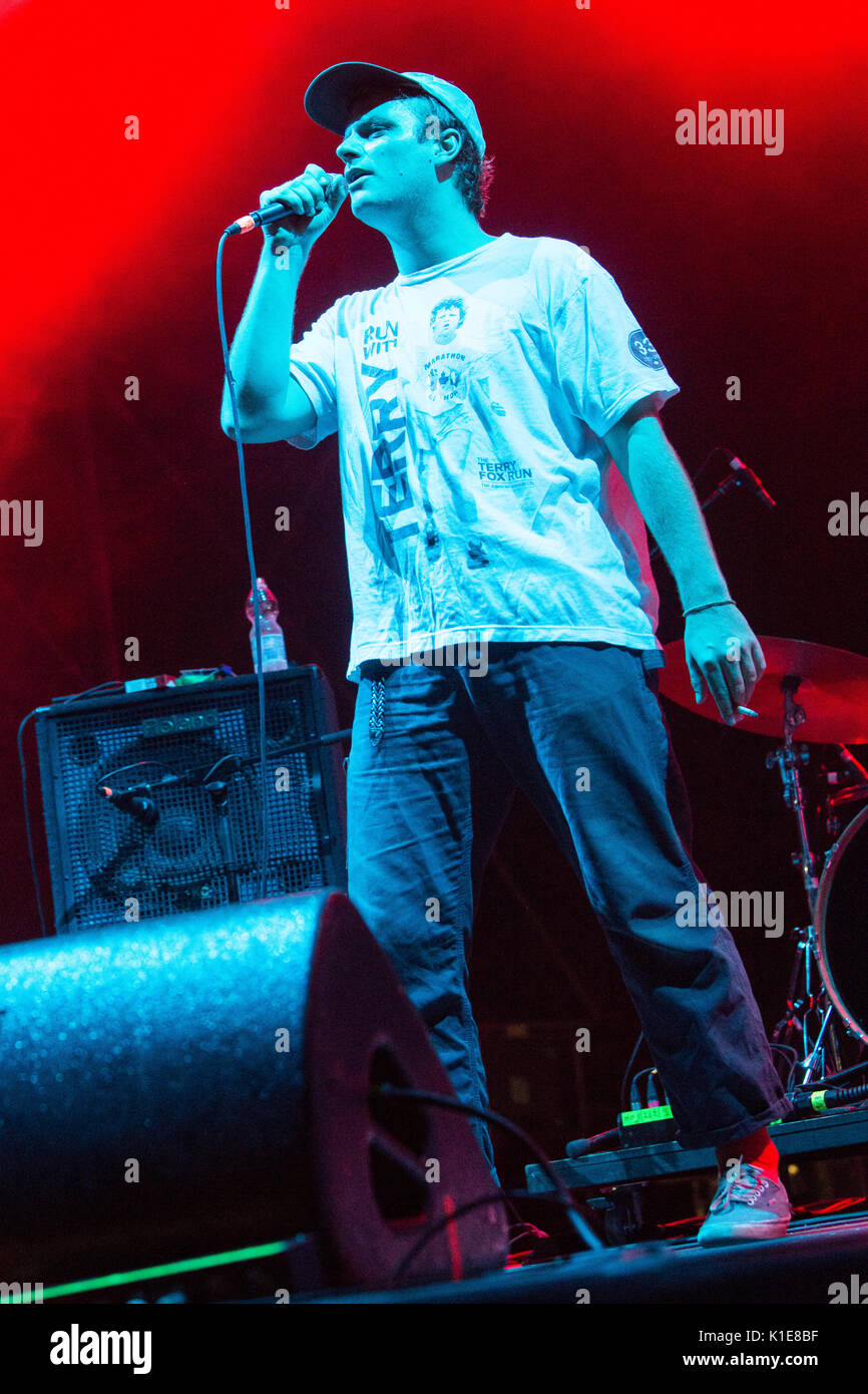 Lo spazio hi-res stock photography and images - Alamy