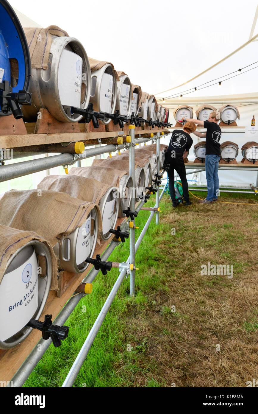 Real ale festival hi-res stock photography and images - Alamy