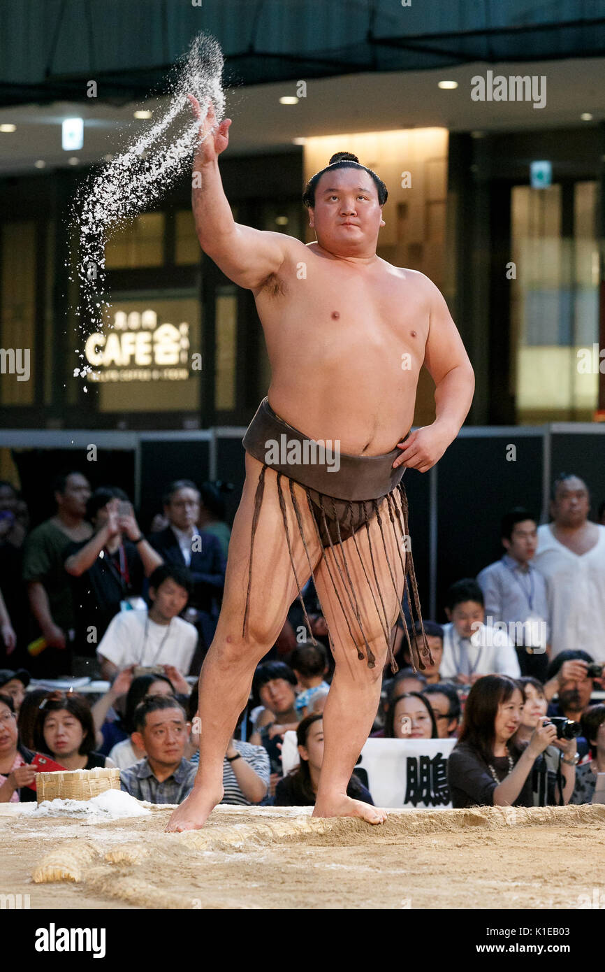 Tokyo, Japan. 27th August, 2017. Sumo wrestler Hakuho Sho participates ...