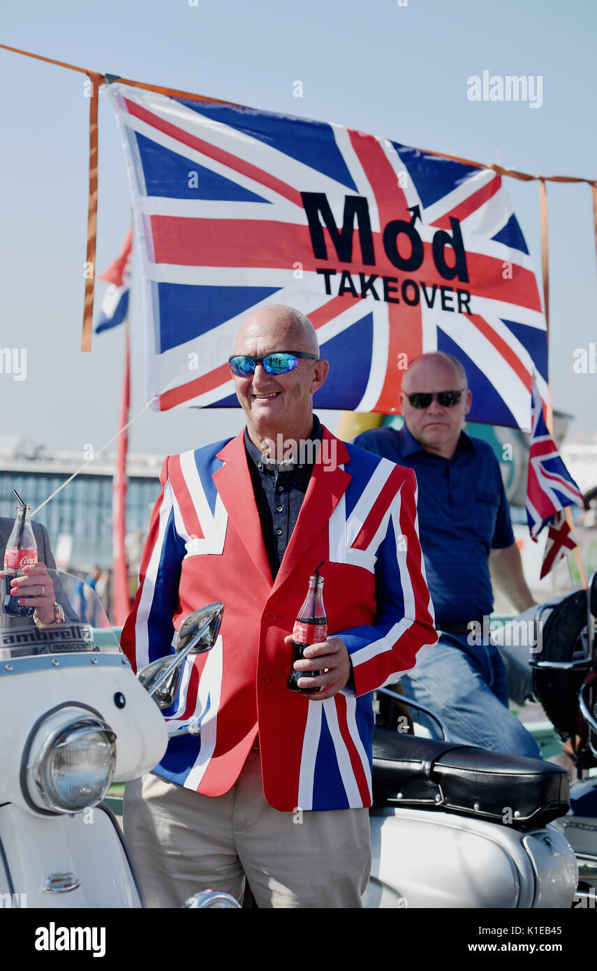 Brighton, UK. 27th Aug, 2017. Hundreds of Mods invade Brighton seafront ...