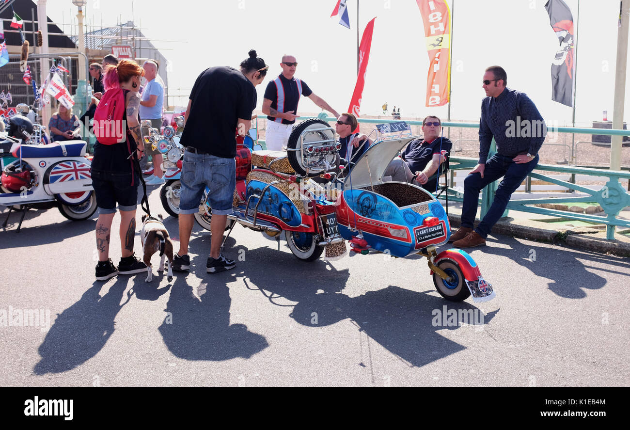 Mods rockers scooters 1960s hi-res stock photography and images - Alamy