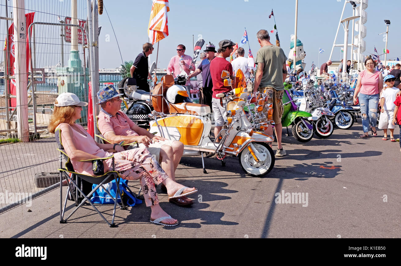 Brighton, UK. 27th Aug, 2017. Hundreds of Mods invade Brighton seafront ...