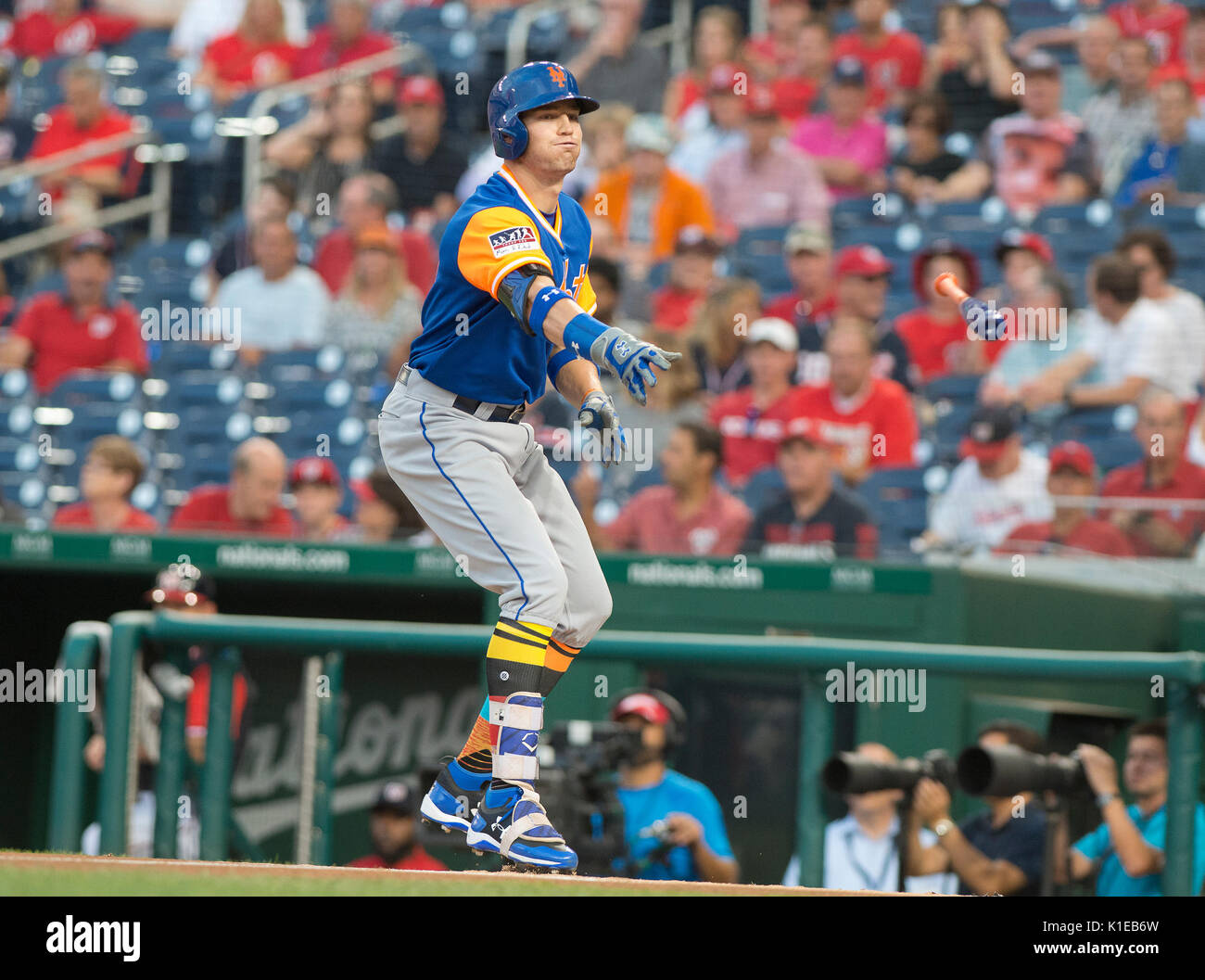 Washington, Us. 25th Aug, 2017. New York Mets center fielder Brandon ...