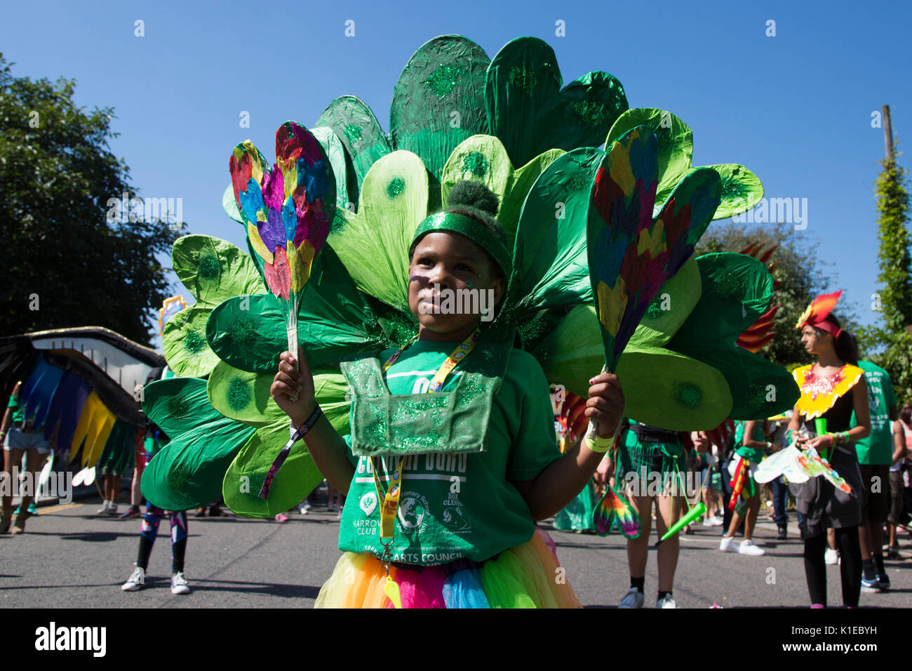 London, UK. 27 August 2017. The Notting Hill Carnival parade get under ...