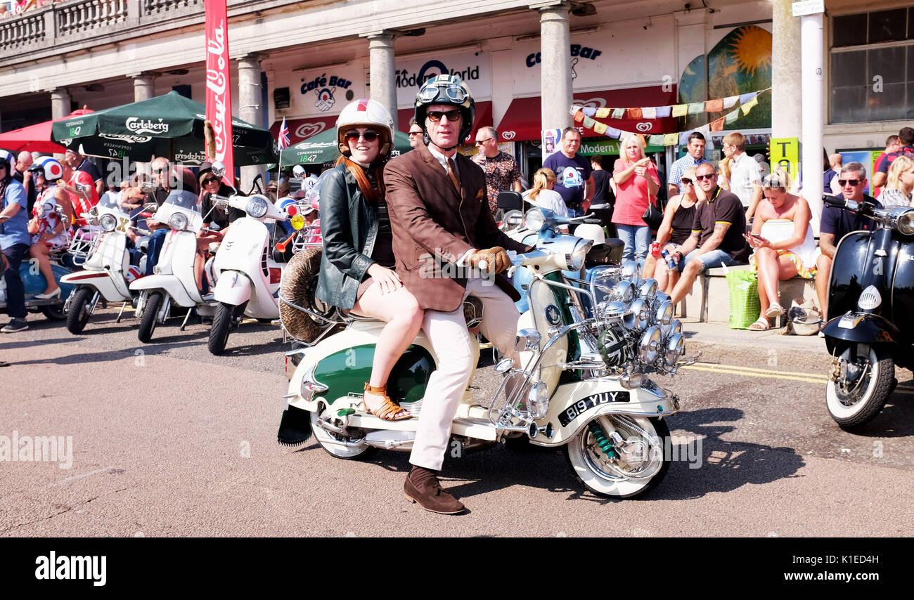 Mods and rockers hi-res stock photography and images - Alamy