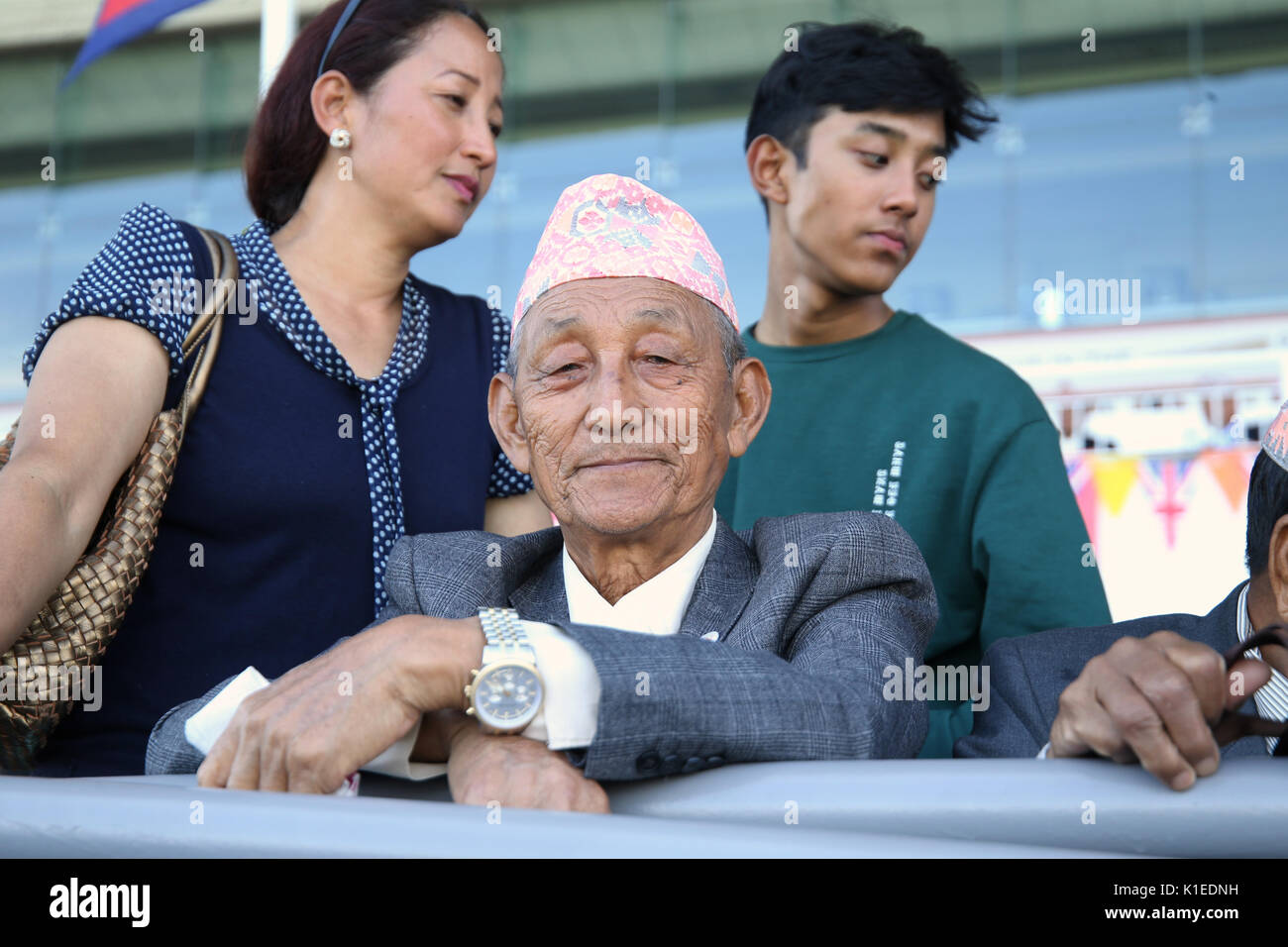 London, UK. 27th Aug, 2017. The Nepali Mela parade with the traditional ...