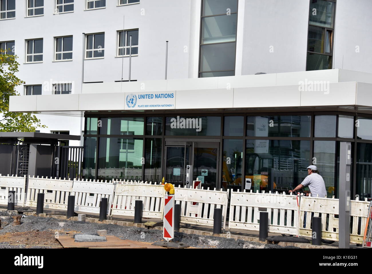 Bonn, Germany. 27th Aug, 2017. The entrance to the United Nations ...