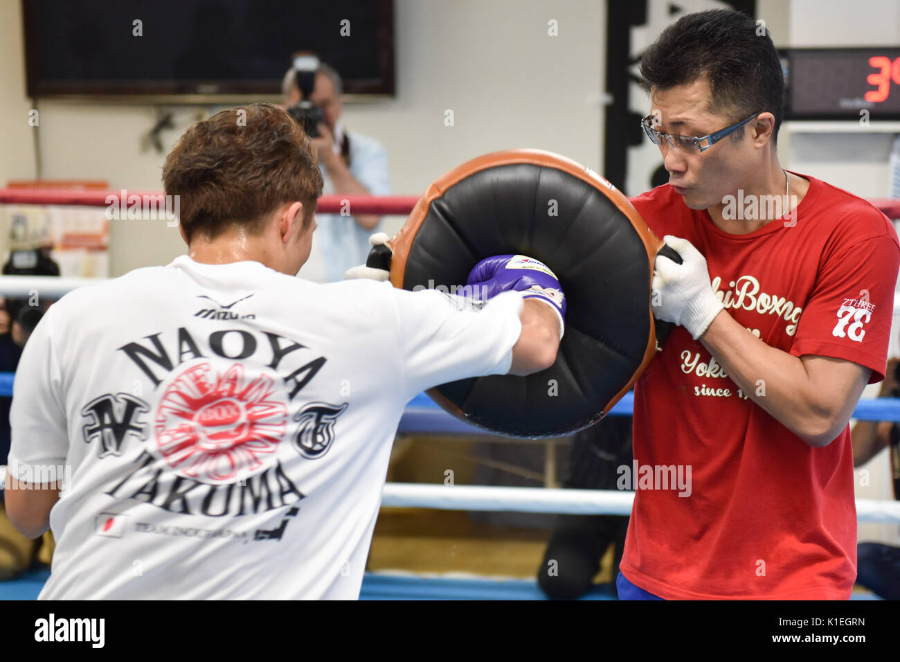 Yokohama, Kanagawa, Japan. 17th Aug, 2017. (L-R) Naoya Inoue (JPN ...
