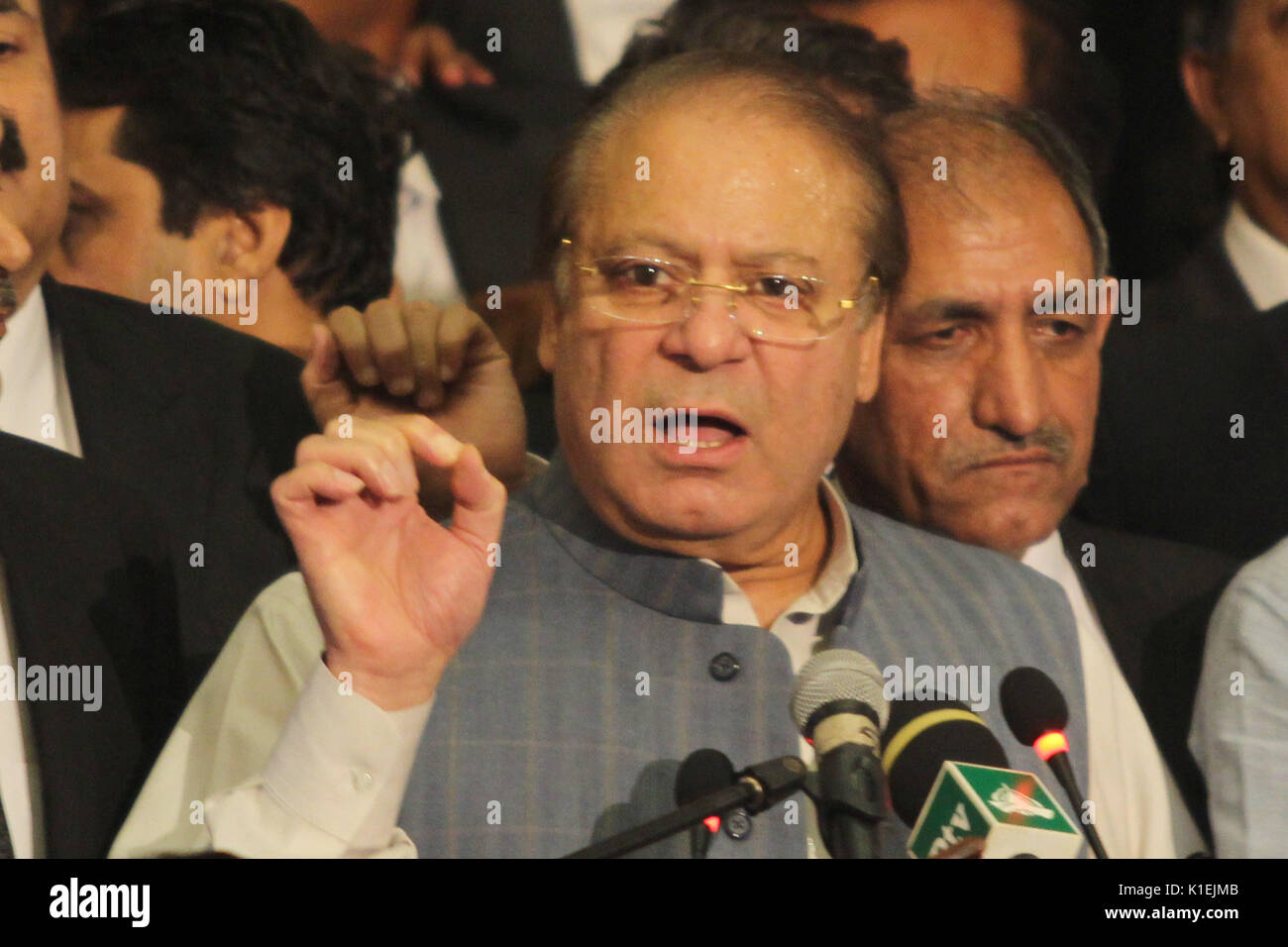 Mian nawaz sharif hi-res stock photography and images - Alamy