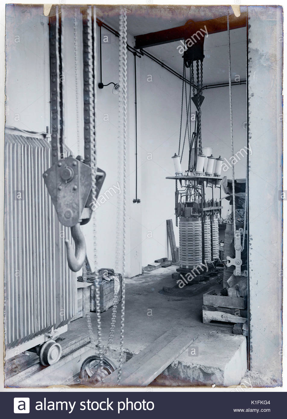 1920s Electricity Stock Photos & 1920s Electricity Stock Images - Alamy