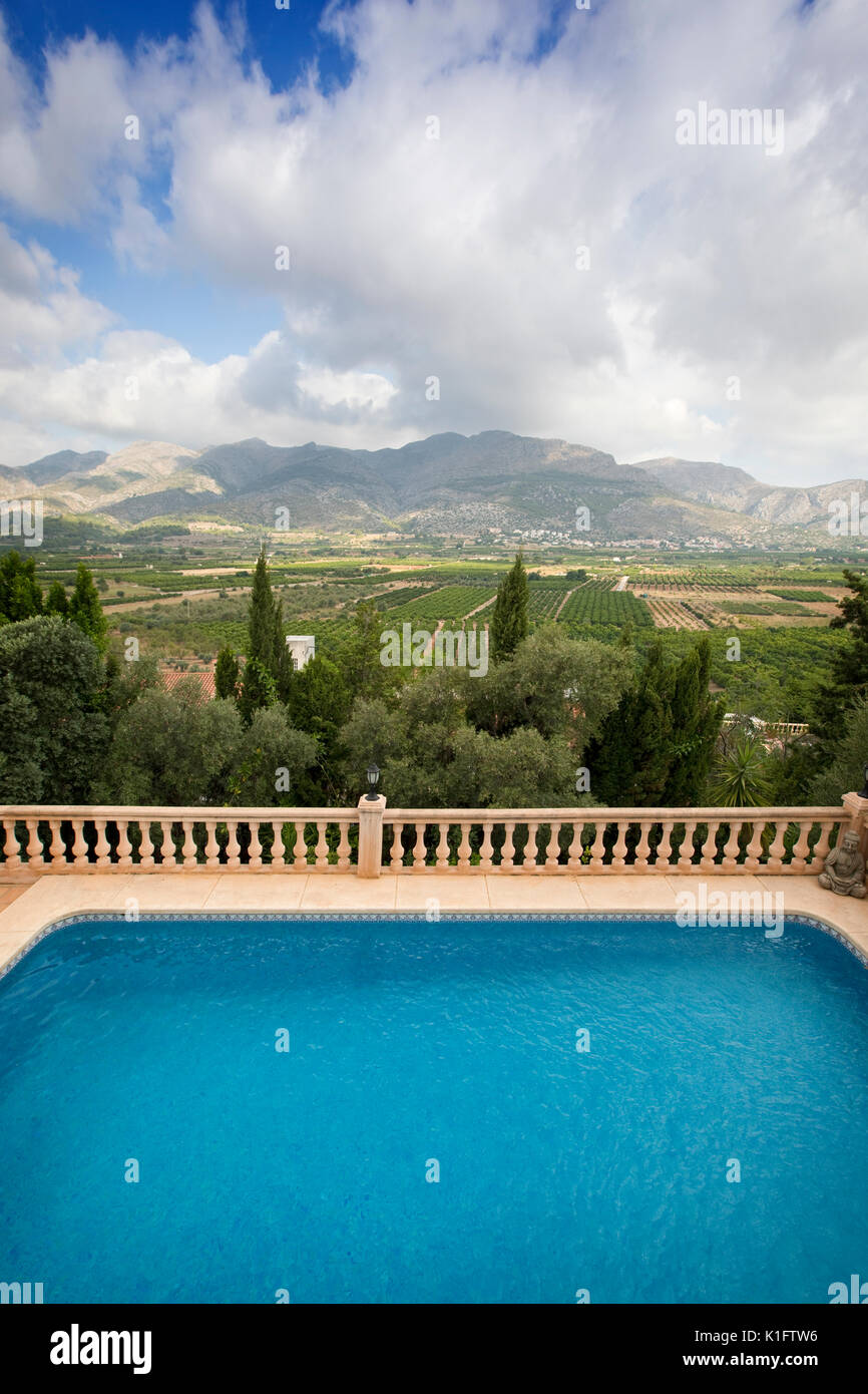 Beautiful spanish villa hi-res stock photography and images - Alamy