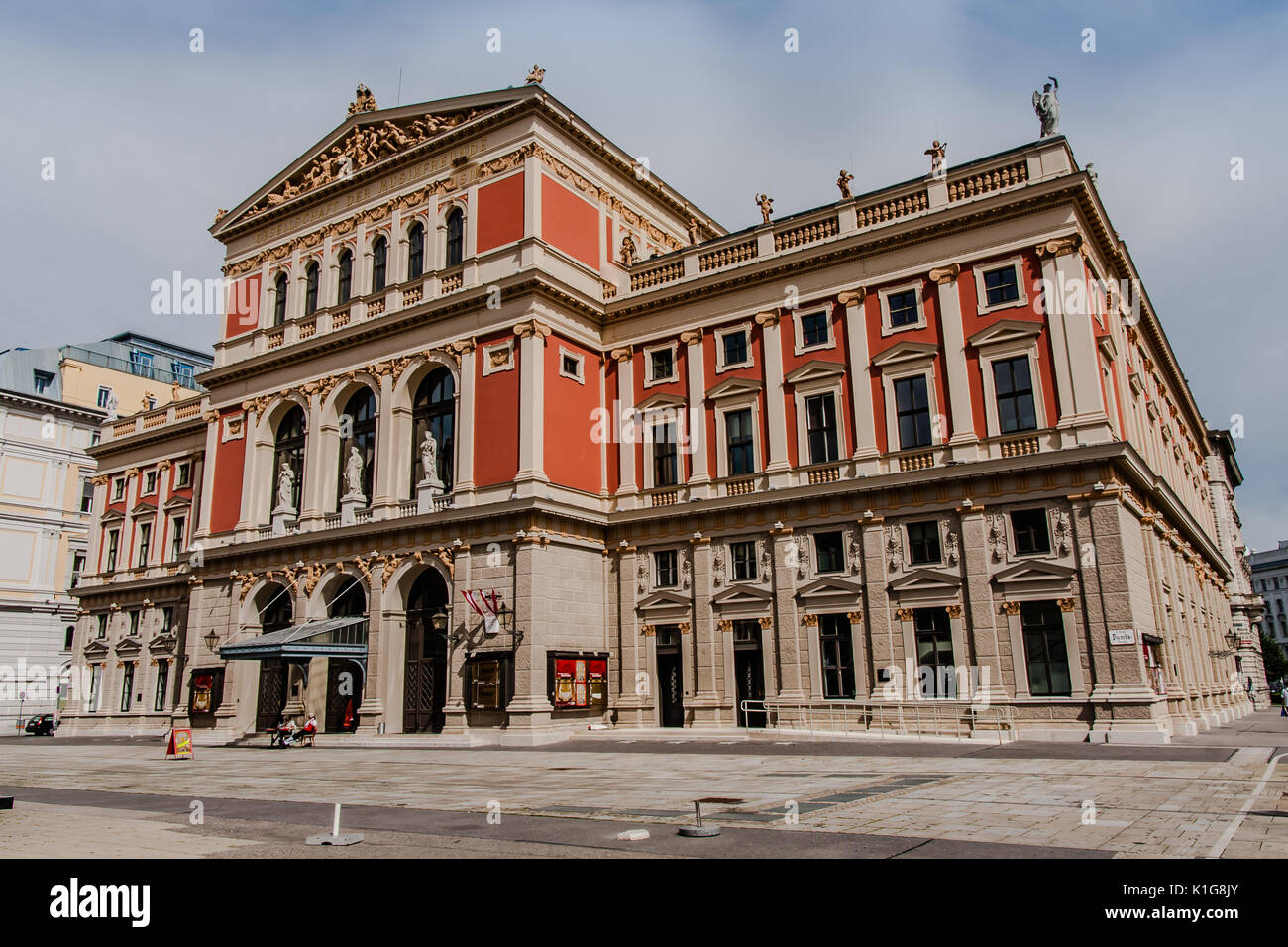 Musikverein concert hall vienna hi-res stock photography and images - Alamy