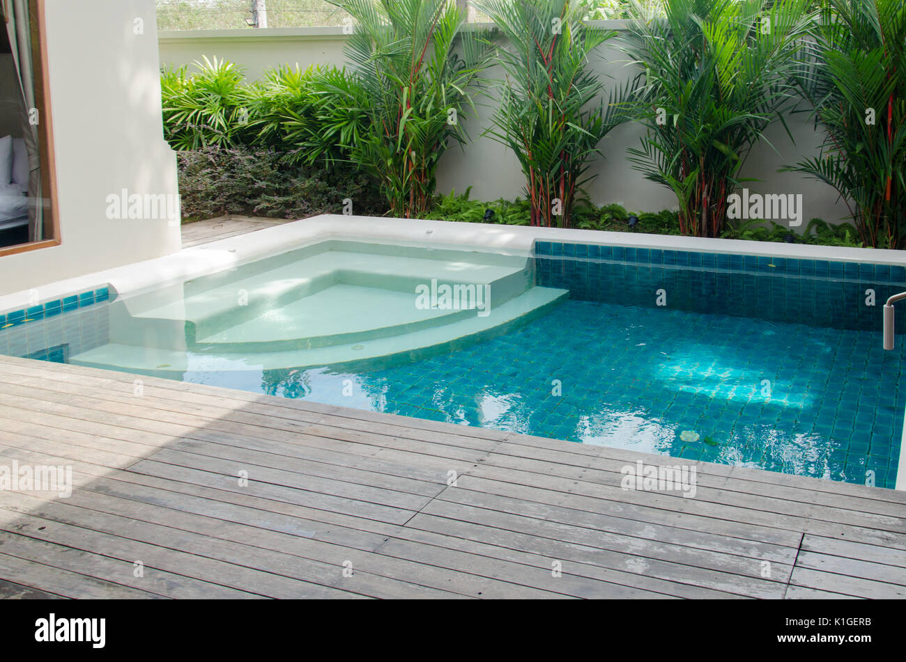 Swimming pool of luxury resort Stock Photo - Alamy