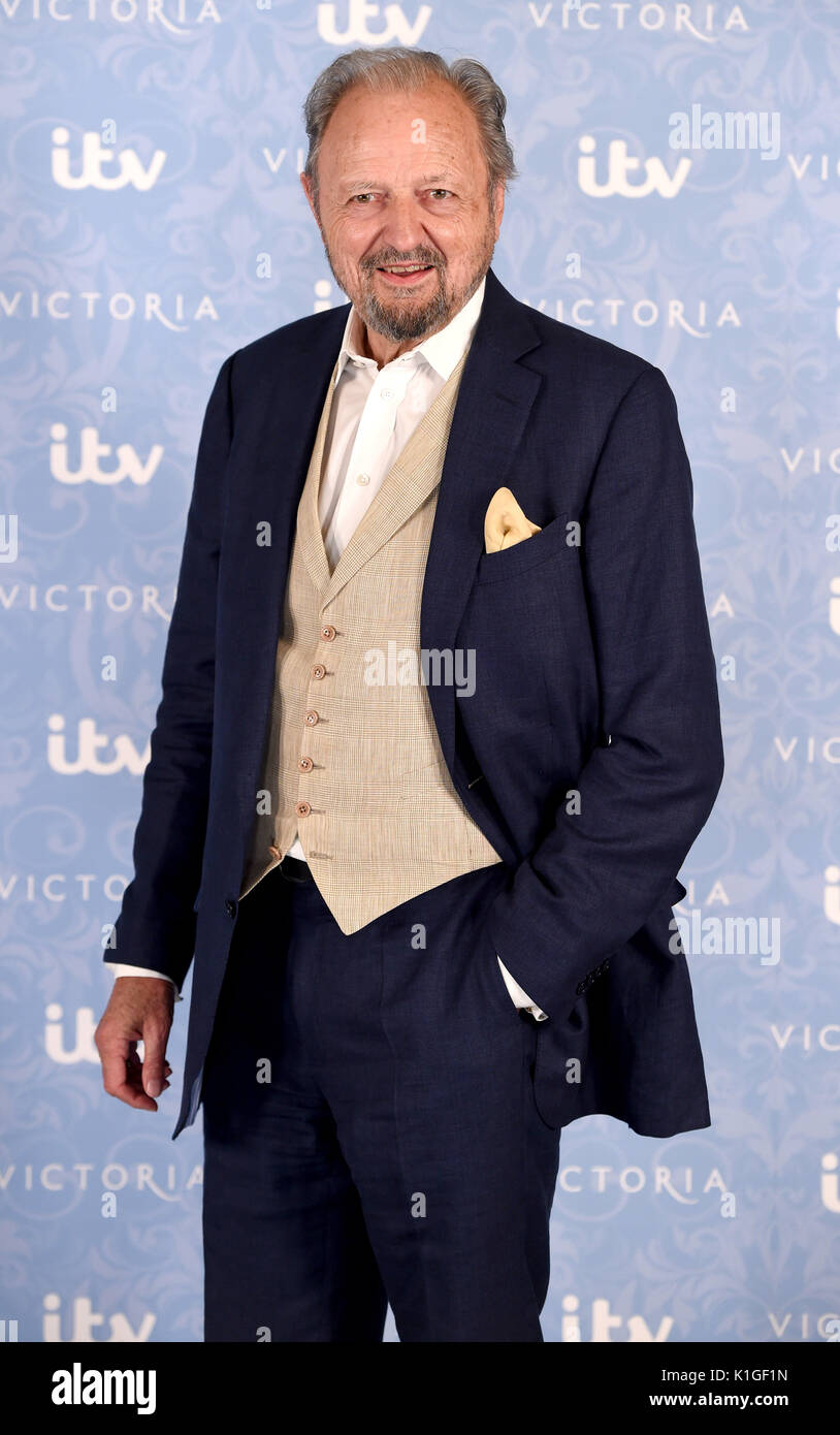 Peter Bowles High Resolution Stock Photography and Images - Alamy