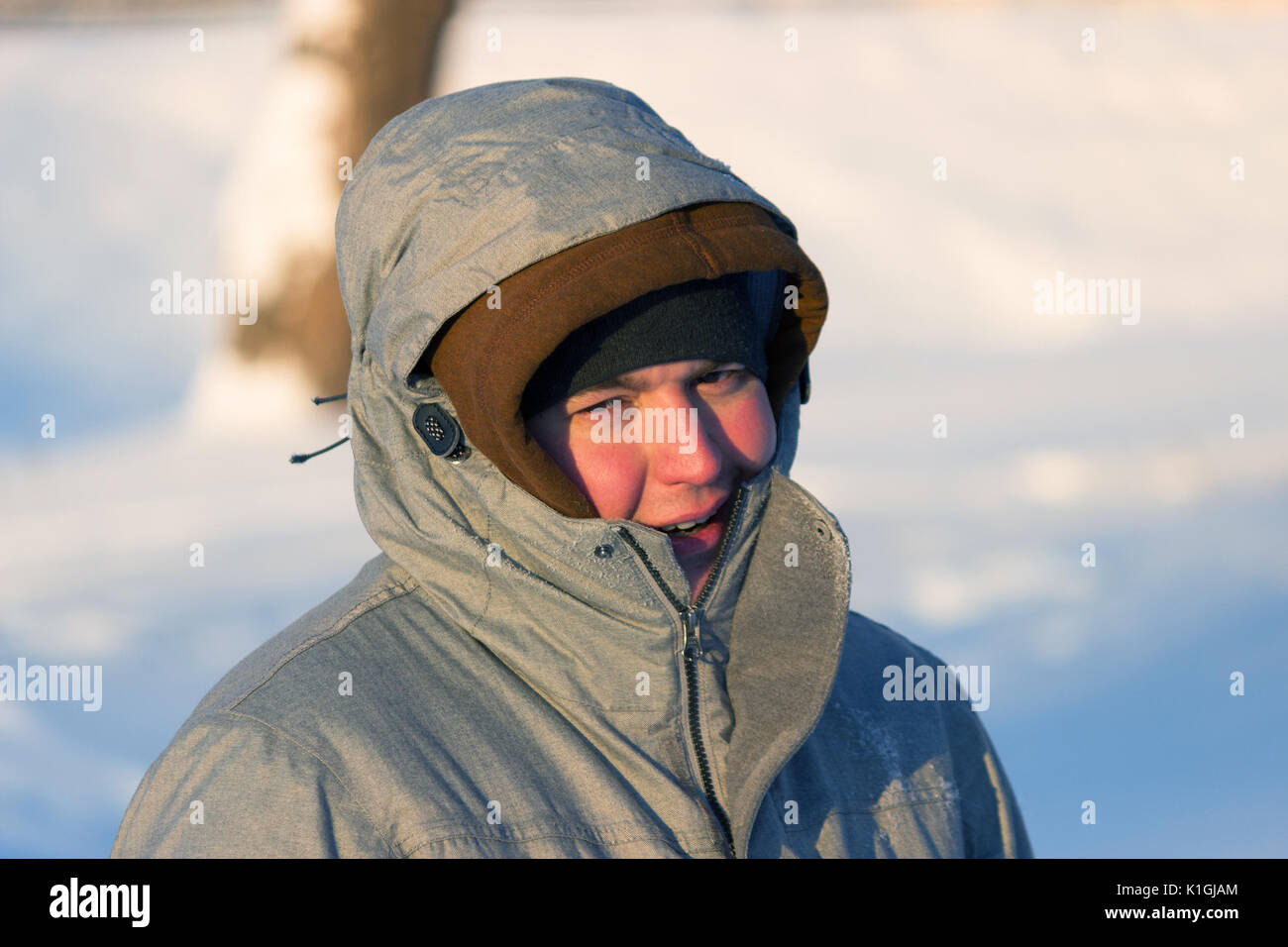 freeze man in north expedition. snow bizzard Stock Photo - Alamy