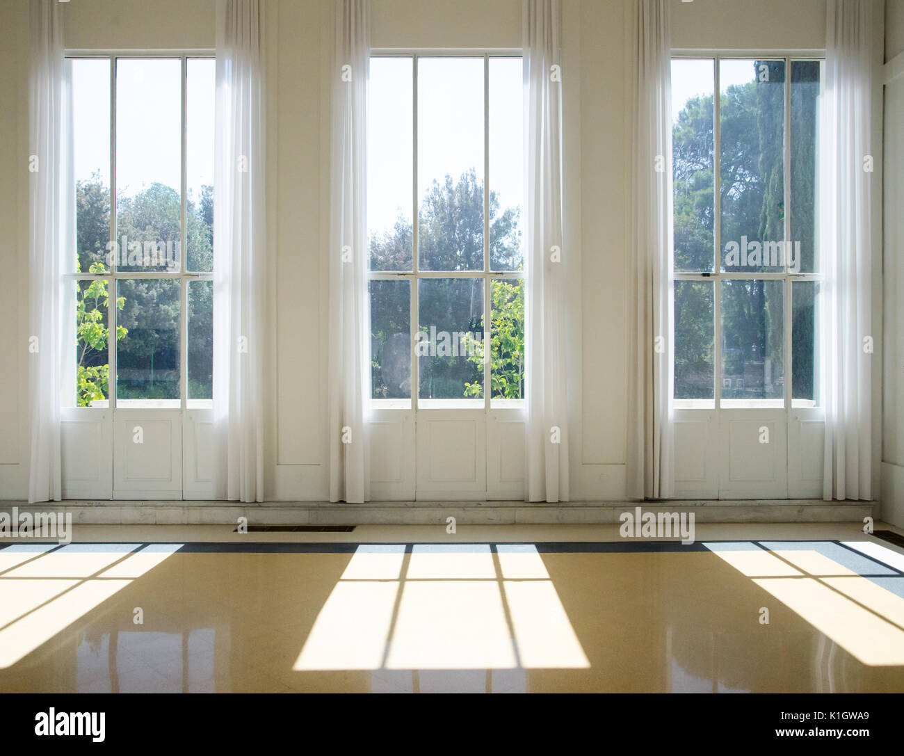 White tents windows hi-res stock photography and images - Alamy