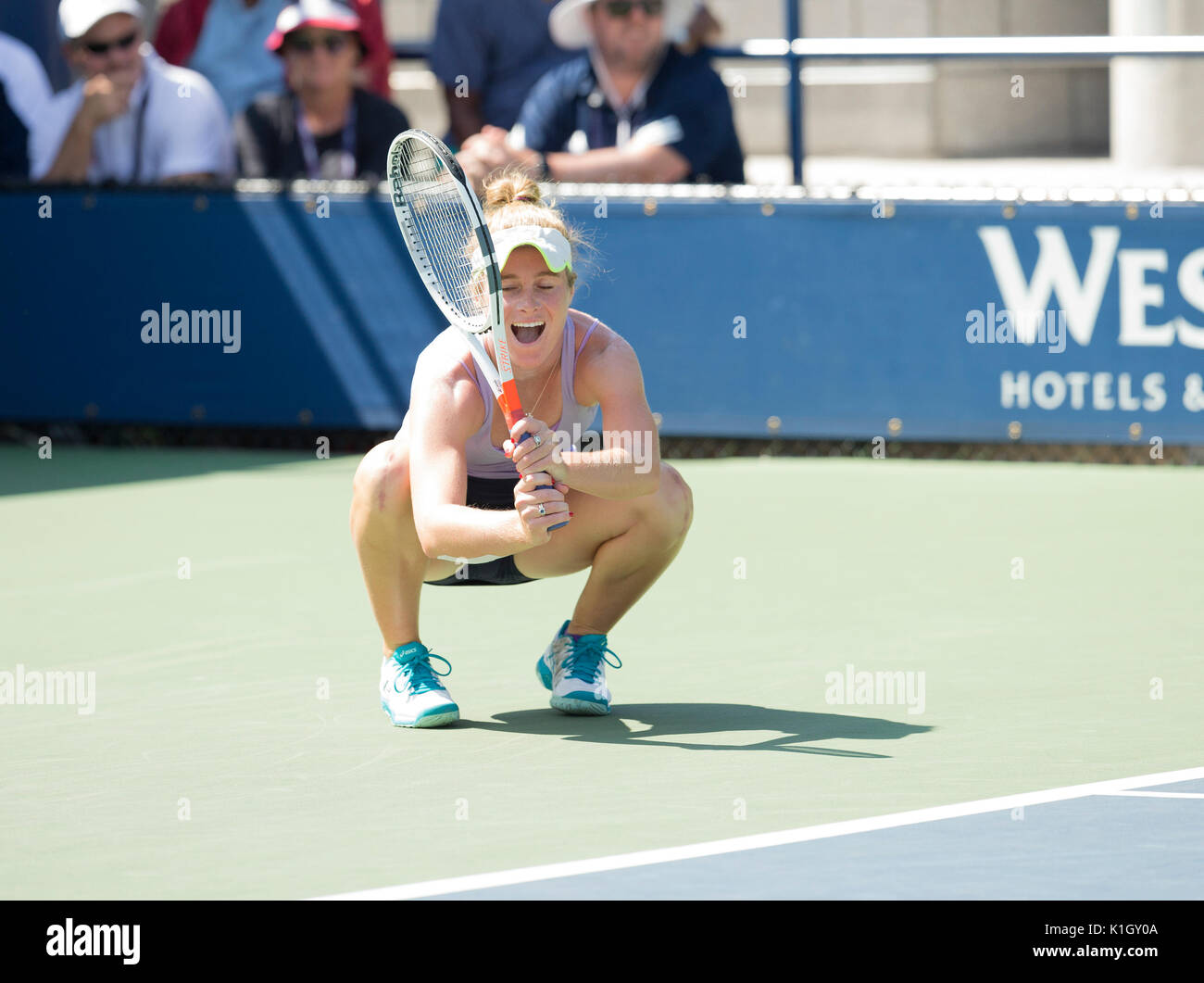 Allie klick hi-res stock photography and images - Alamy