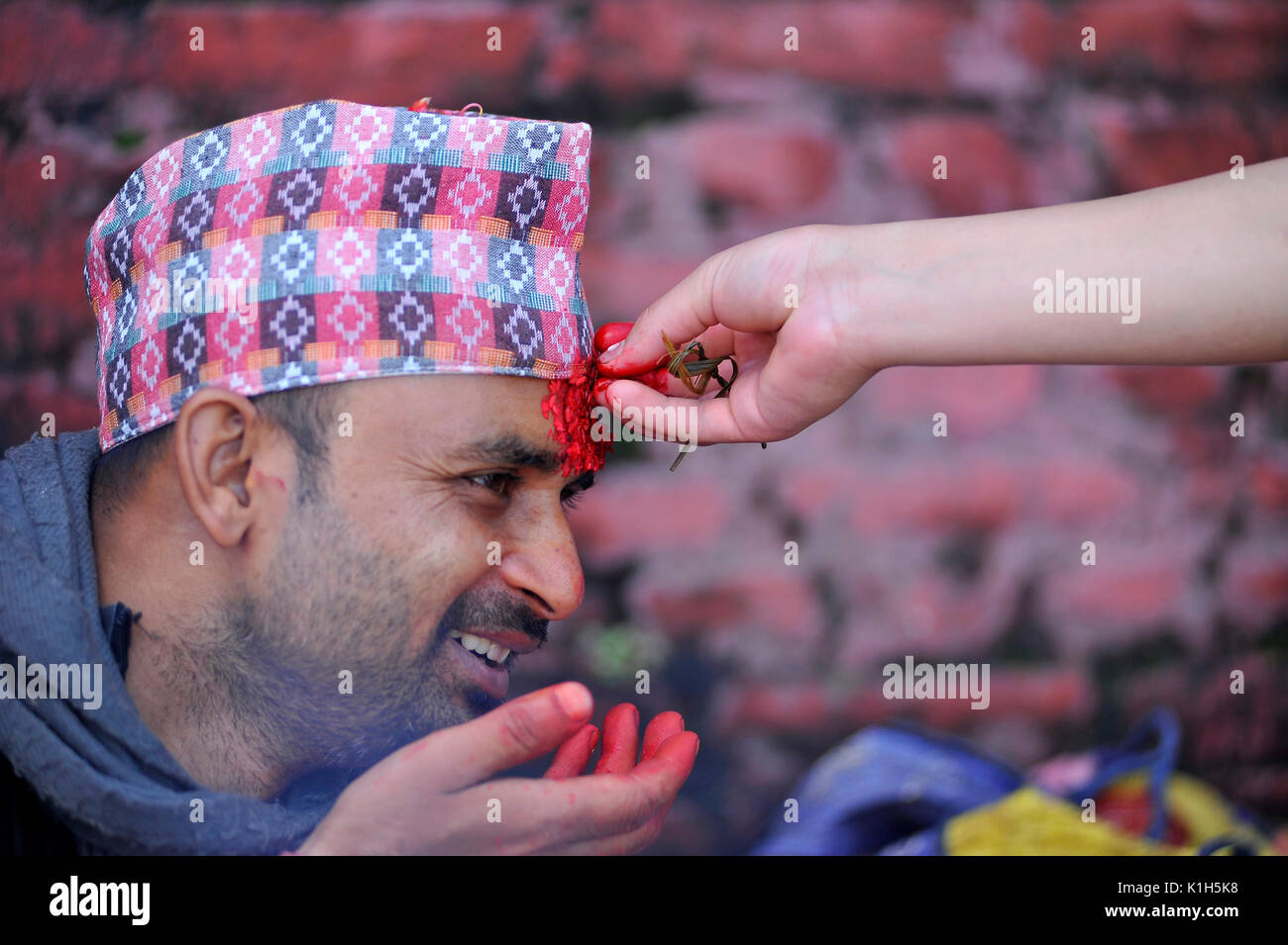 Woman with tika on forehead nepal hi-res stock photography and images ...