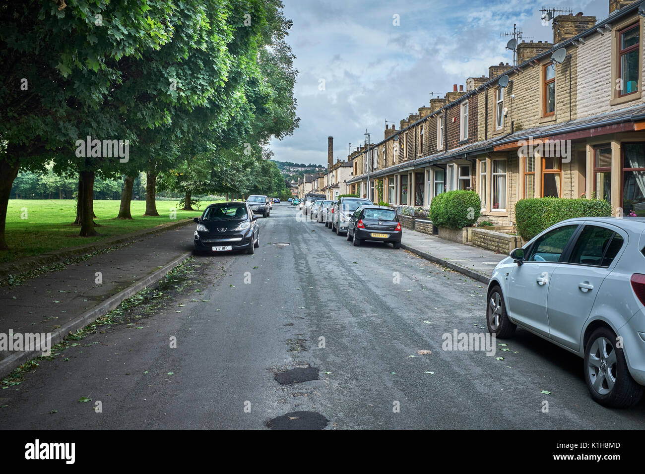 Burnley road hi-res stock photography and images - Alamy