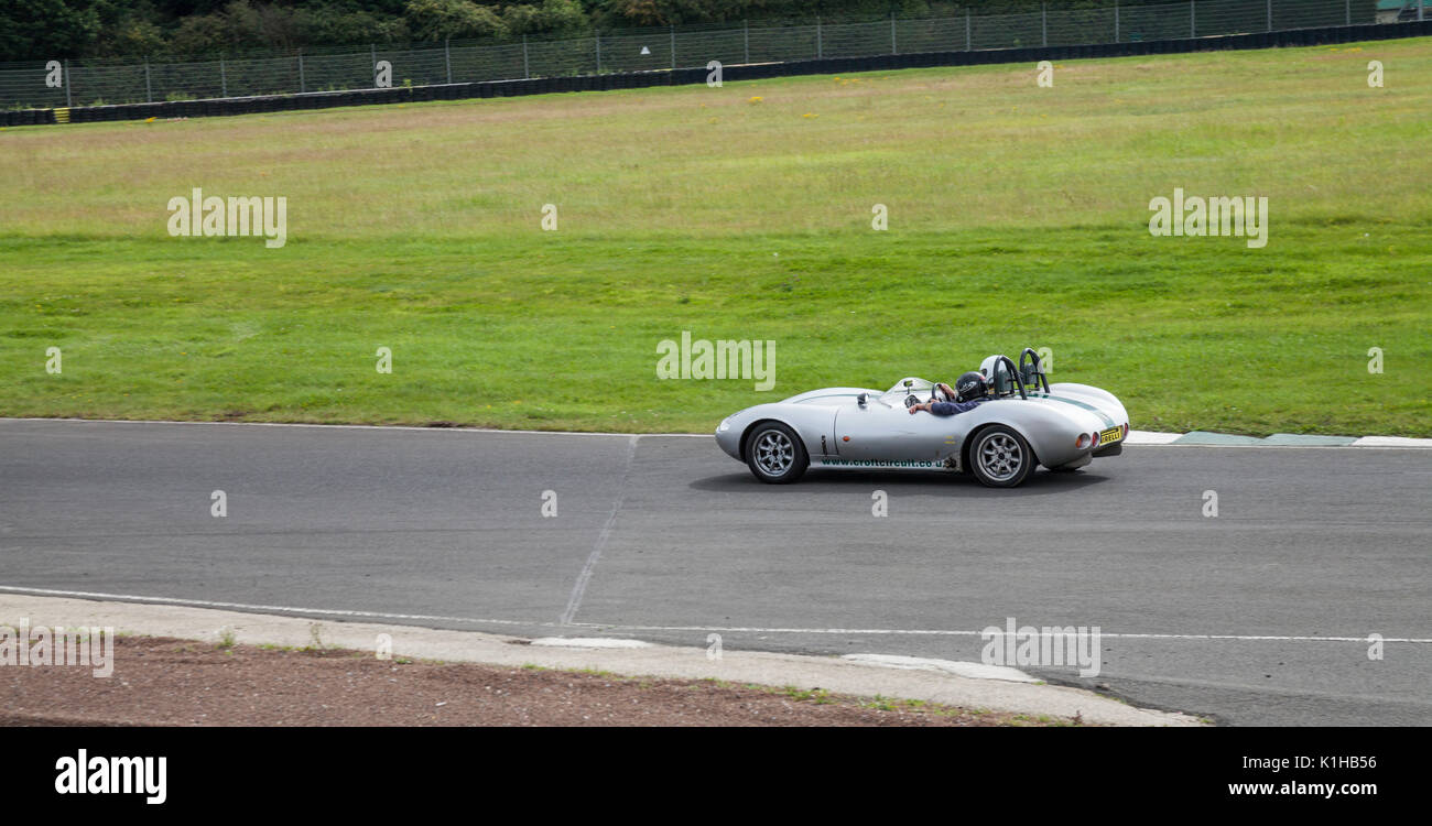 Ginetta racing hi-res stock photography and images - Alamy