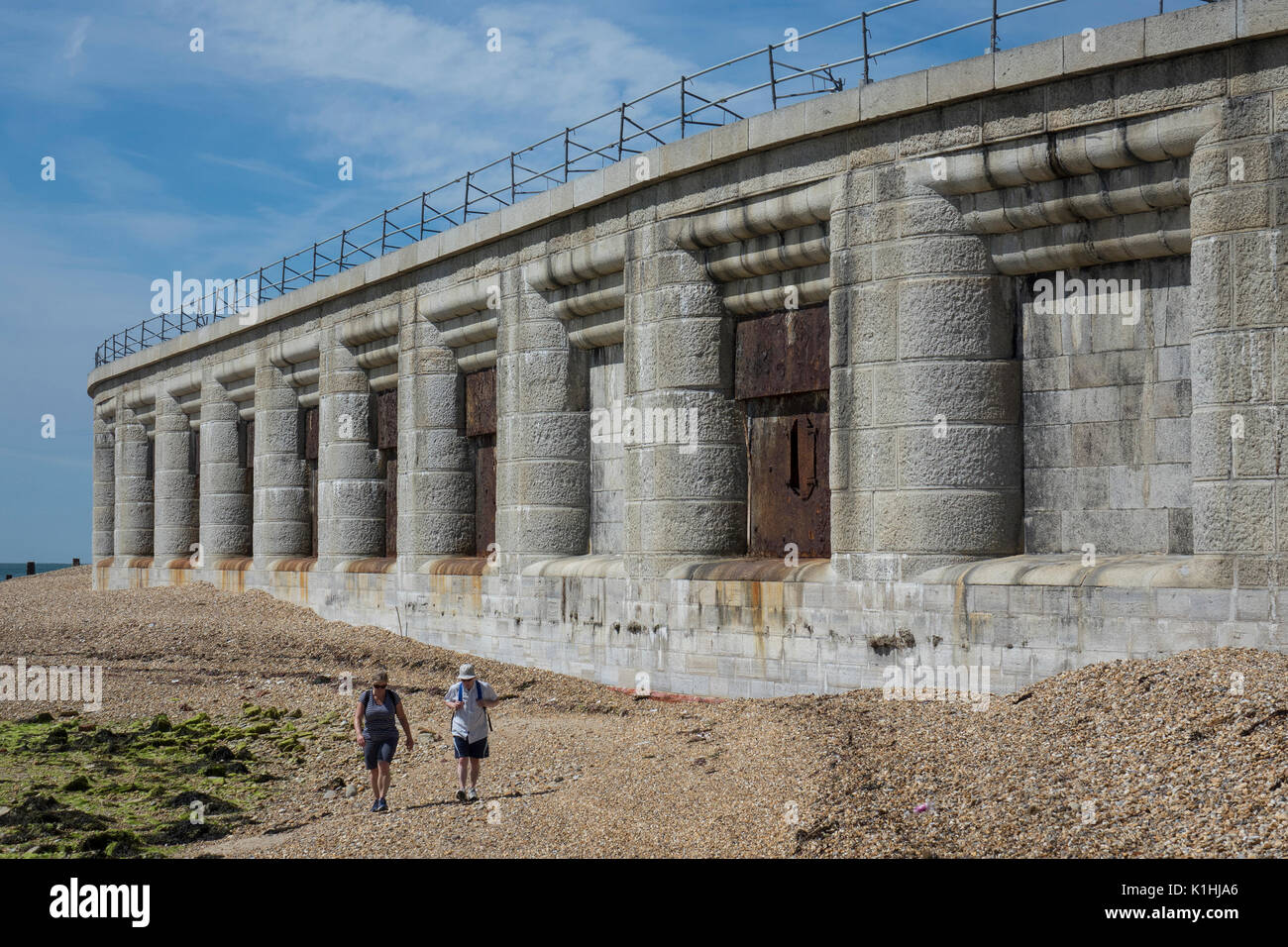 Hurst castle solent hi-res stock photography and images - Alamy