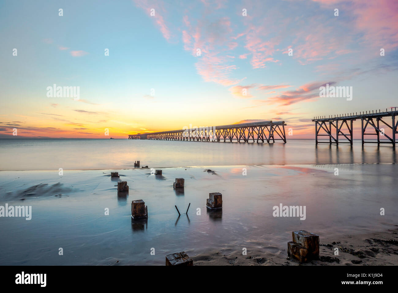 Steeley pier sunrise hartlepool Stock Photo - Alamy