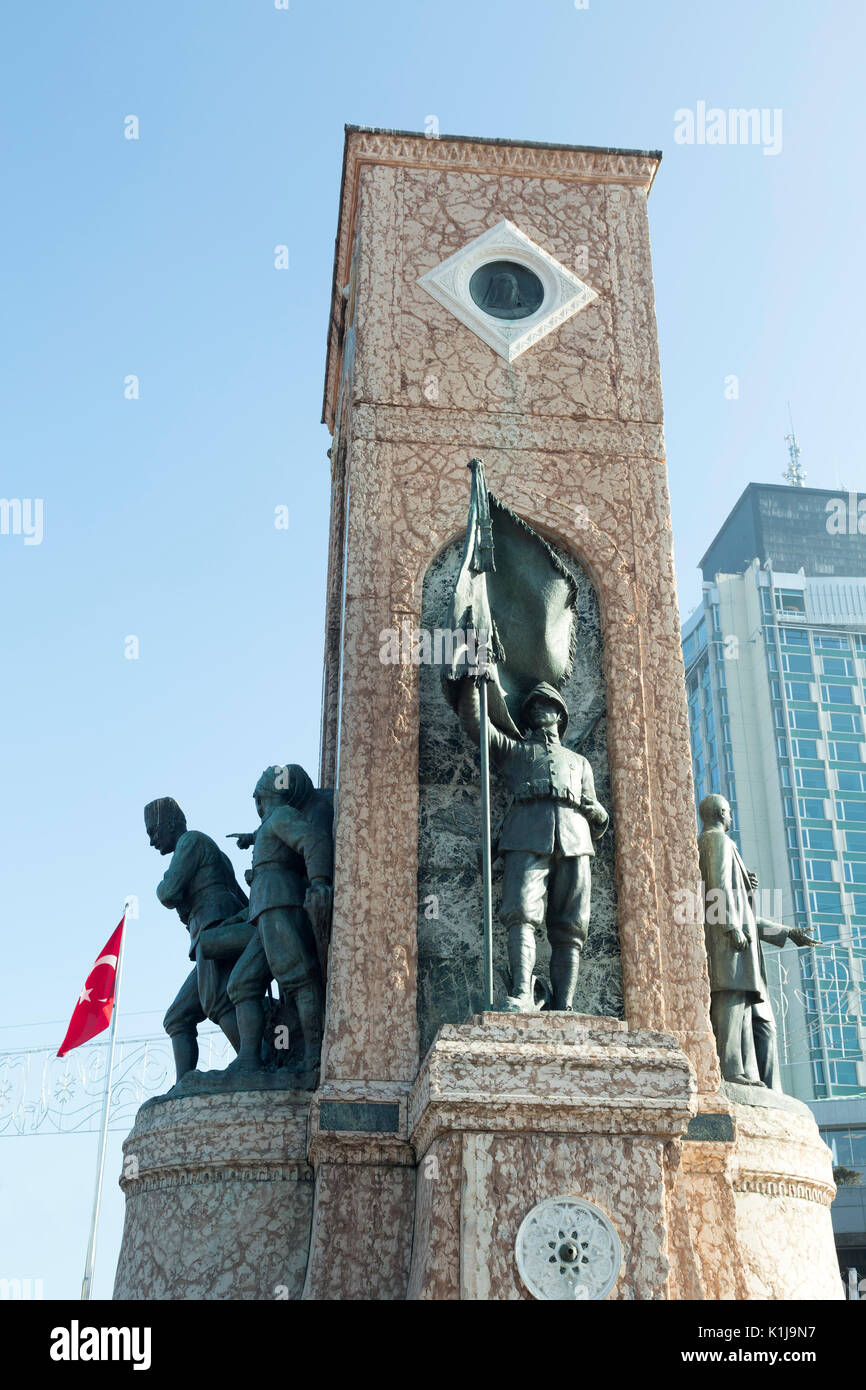 Statue of famous leaders hi-res stock photography and images - Alamy