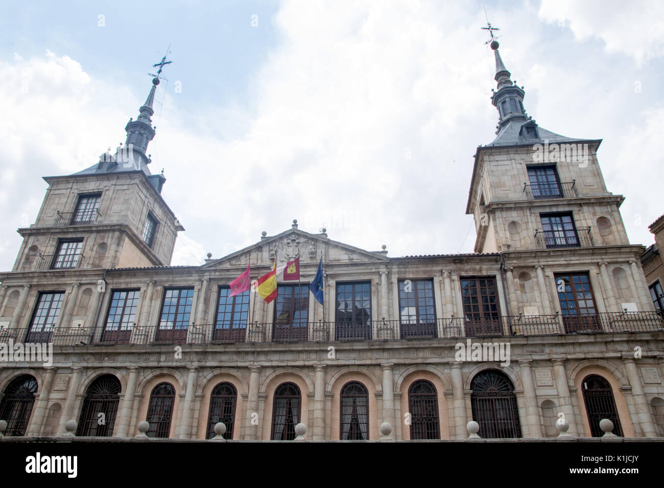 Toledo city hall hi-res stock photography and images - Alamy