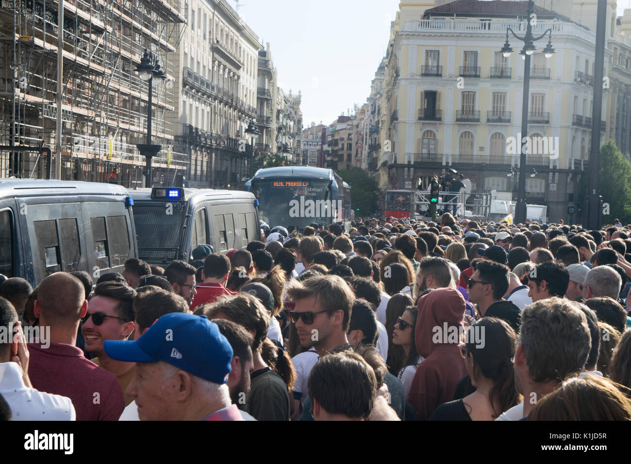 MADRID, SPAIN - JUNE 04, 2017. Thousands of Real Madrid fans ...