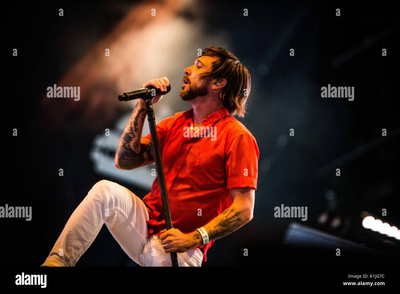 Benjamin kowalewicz billy talent live hi-res stock photography and ...