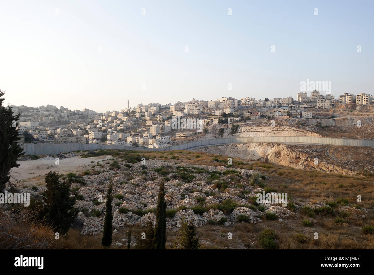 Separation barrier israel al ram hi-res stock photography and images ...