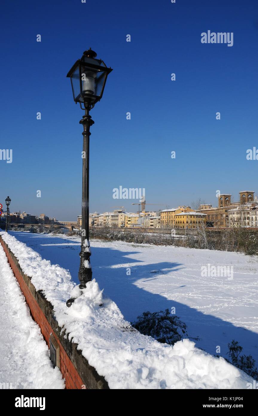 Duomo florence snow hi-res stock photography and images - Alamy