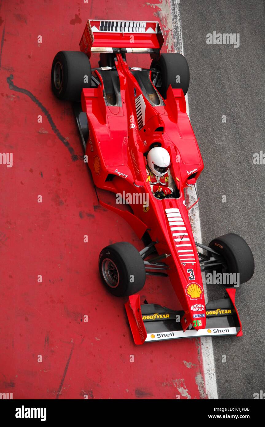 MUGELLO, IT, November, 2008: Ferrari F1 F399 in the pit during Finali ...
