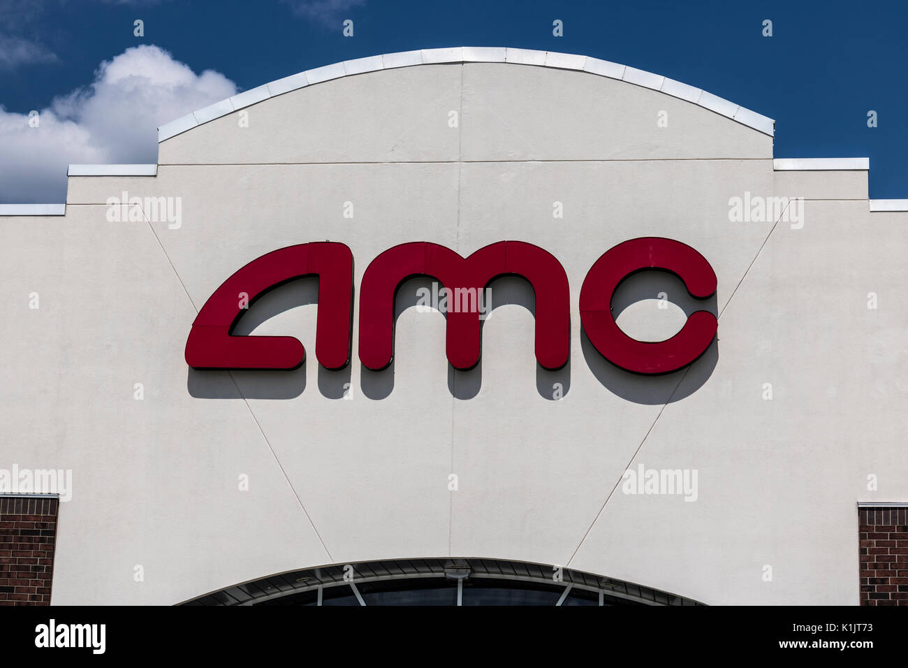 American movie theater chain hi-res stock photography and images - Alamy