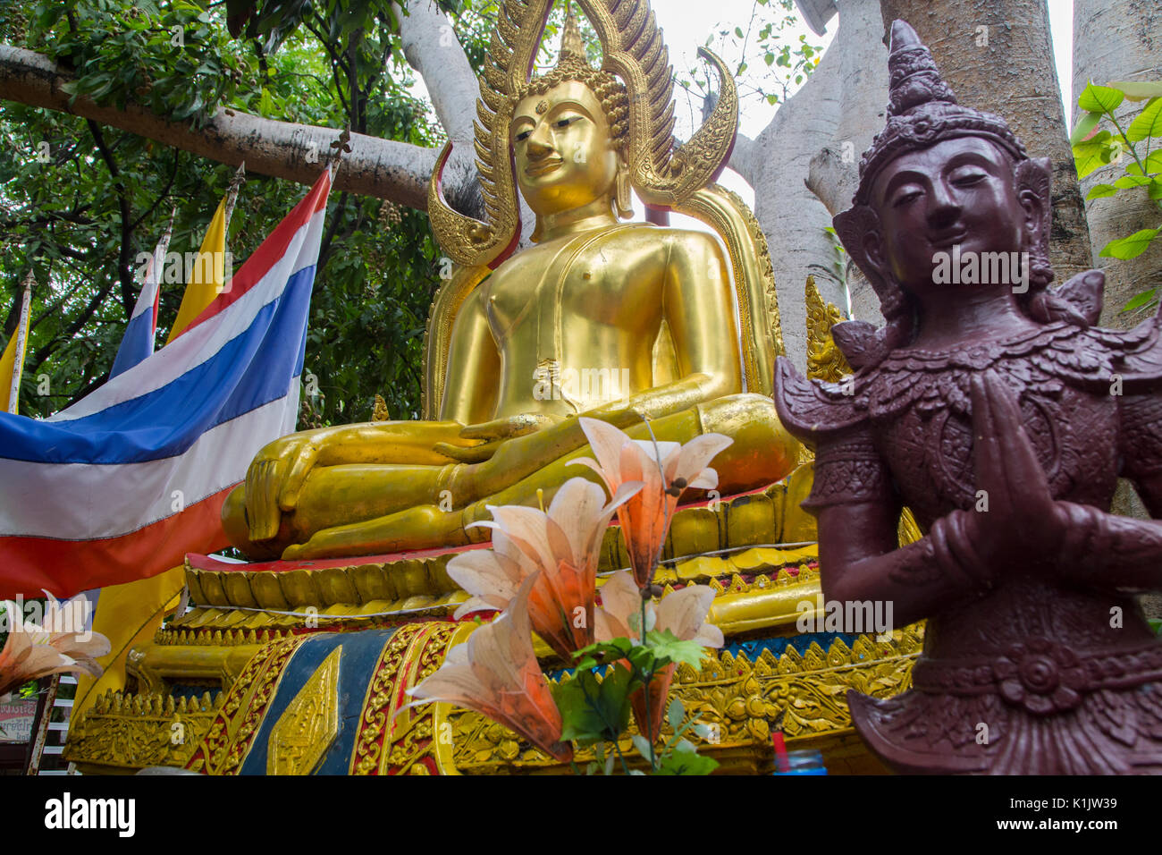 Buddhist thai culture hi-res stock photography and images - Alamy