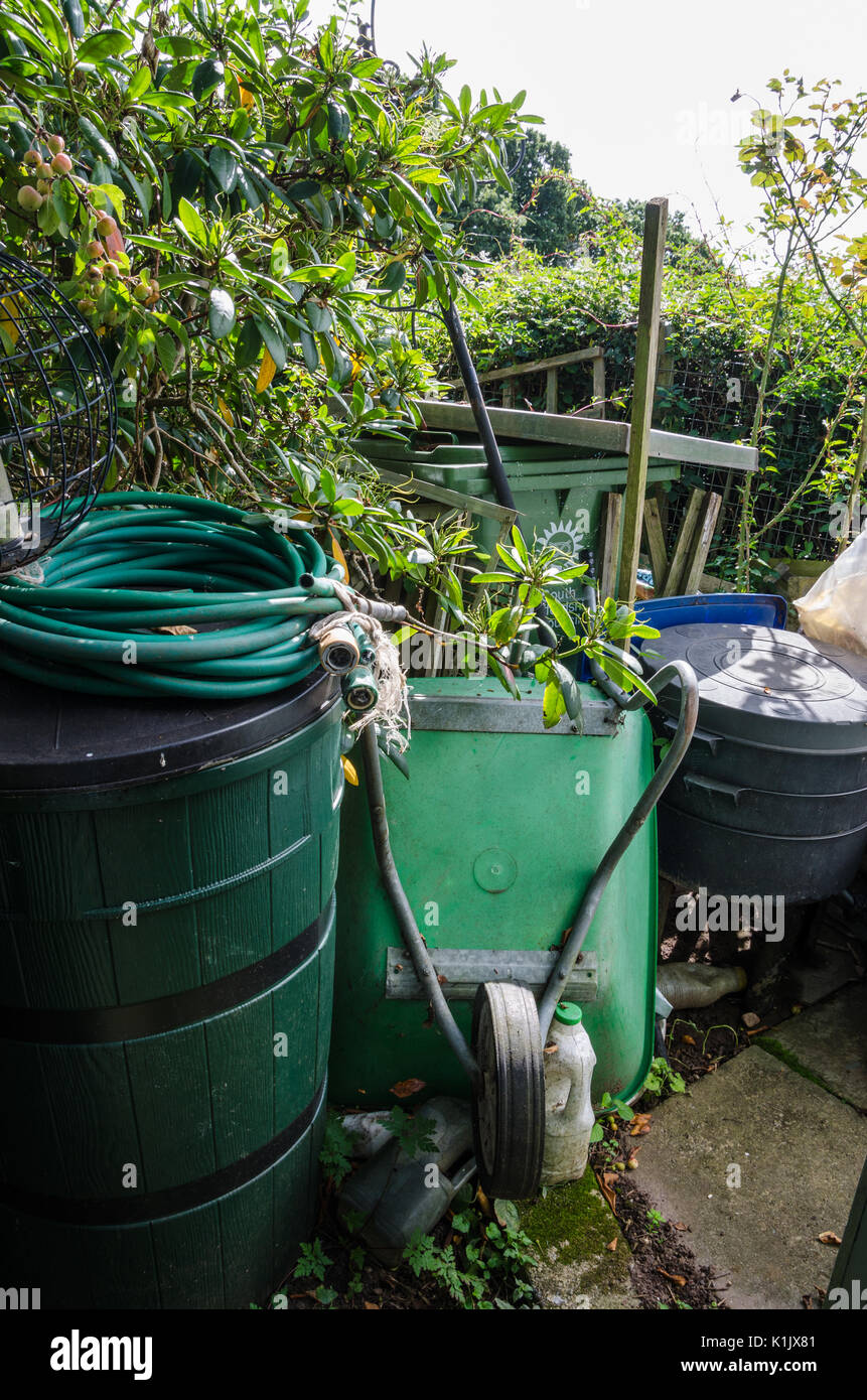 Clutter hi-res stock photography and images - Alamy