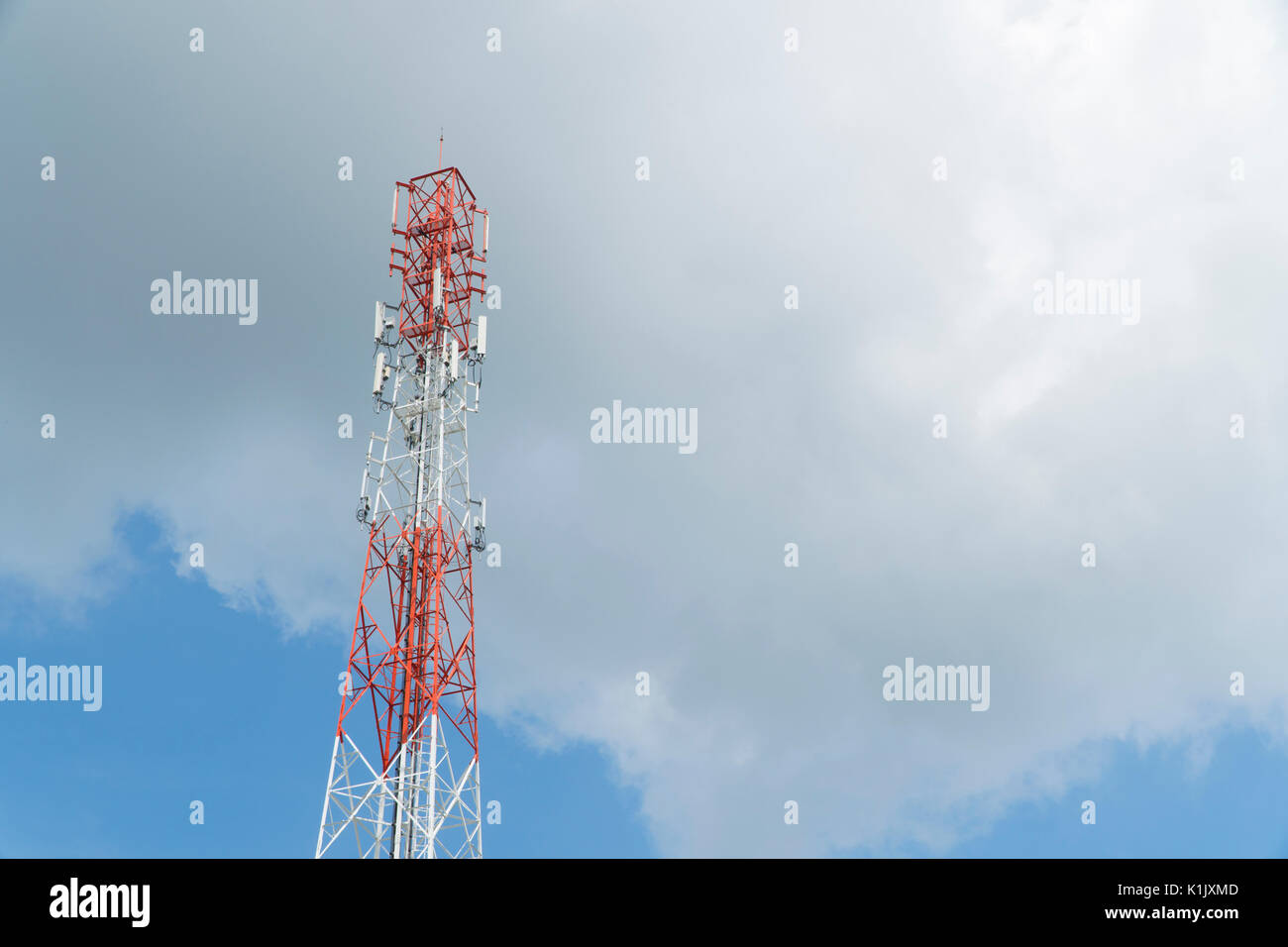 communications antenna tower mobile phone signals Stock Photo - Alamy