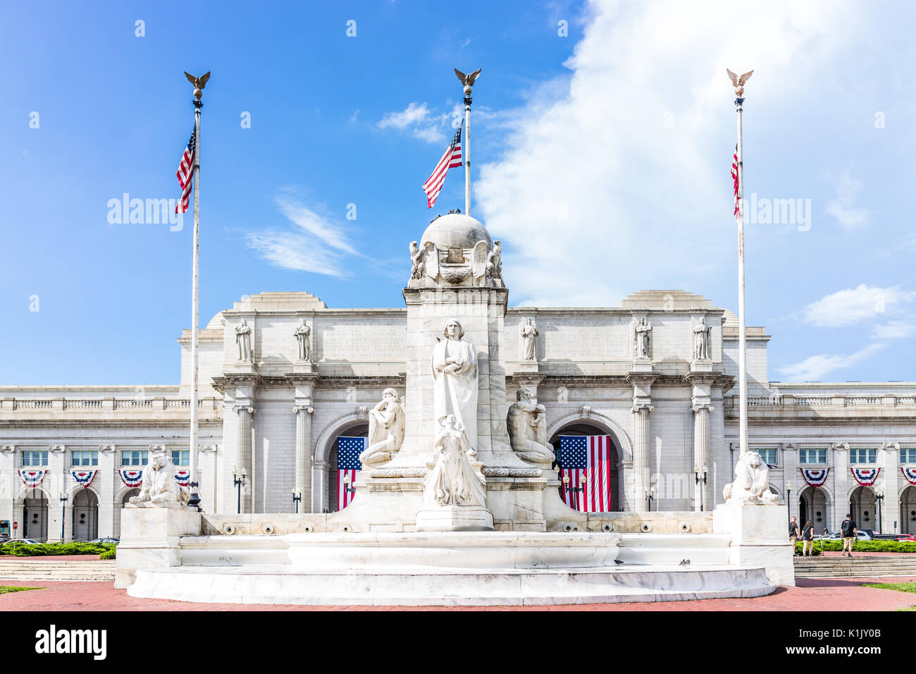 Christopher columbus memorial fountain hi-res stock photography and ...