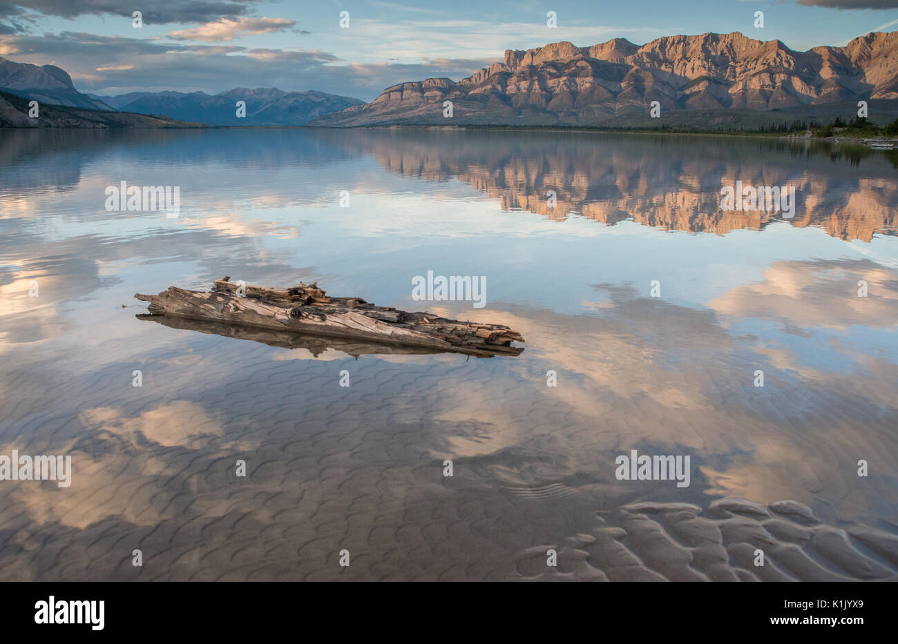 Ghost lake alberta hi-res stock photography and images - Alamy