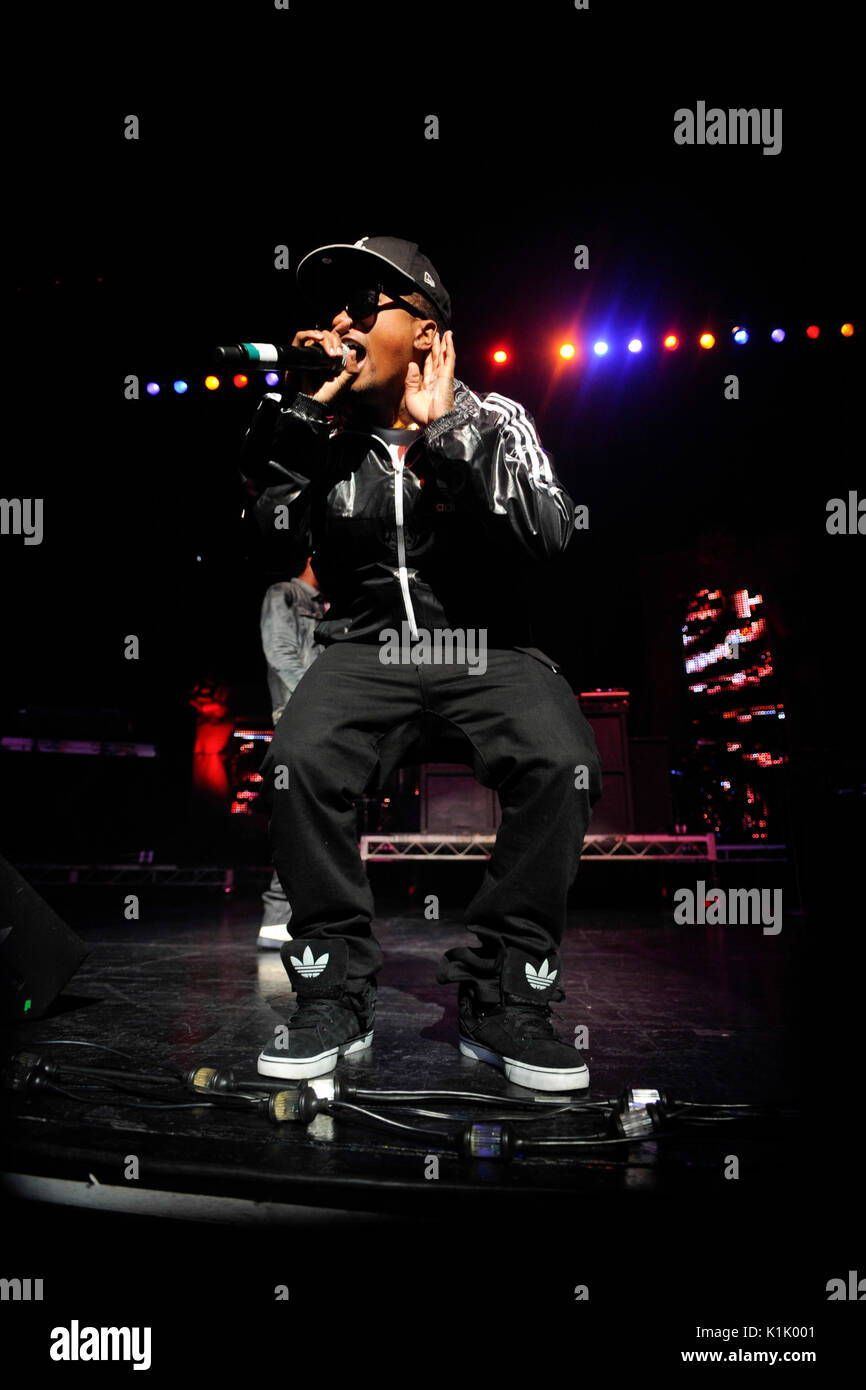 Rapper Mann performs Power 106 "Cali Christmas" December 3,2010 Gibson ...