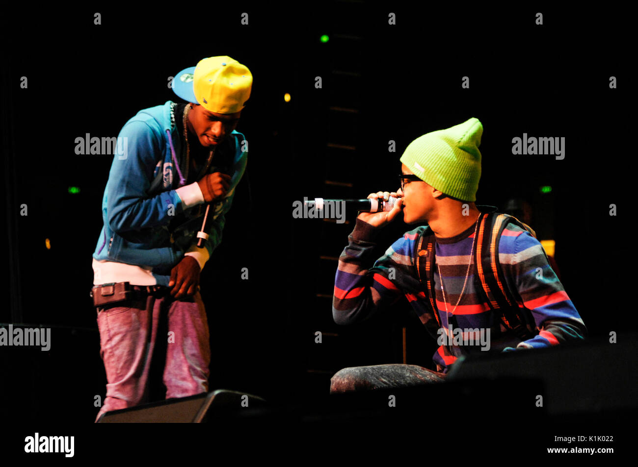 New Boyz performing 2009 Power 106 Powerhouse Honda Center August 8 ...