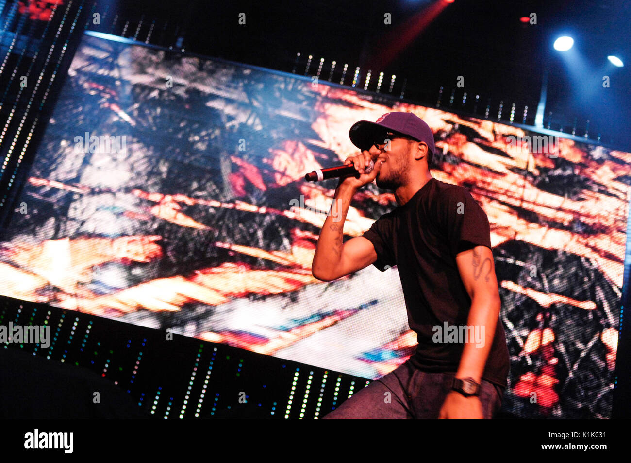 Kid Cudi performing 2009 Power 106 Powerhouse Honda Center August 8 ...