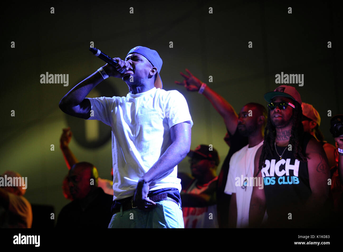 Fight broke out hi-res stock photography and images - Alamy