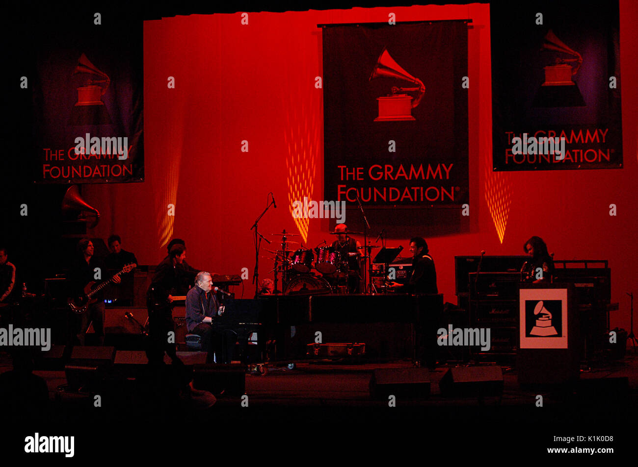 Jerry lee lewis in concert hi-res stock photography and images - Alamy