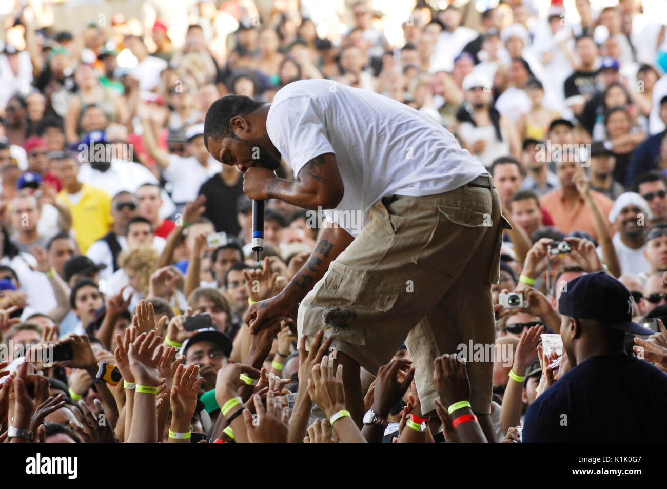 Method Man performing crowd 2008 Rock Bells Glen Helen Pavilion Los ...