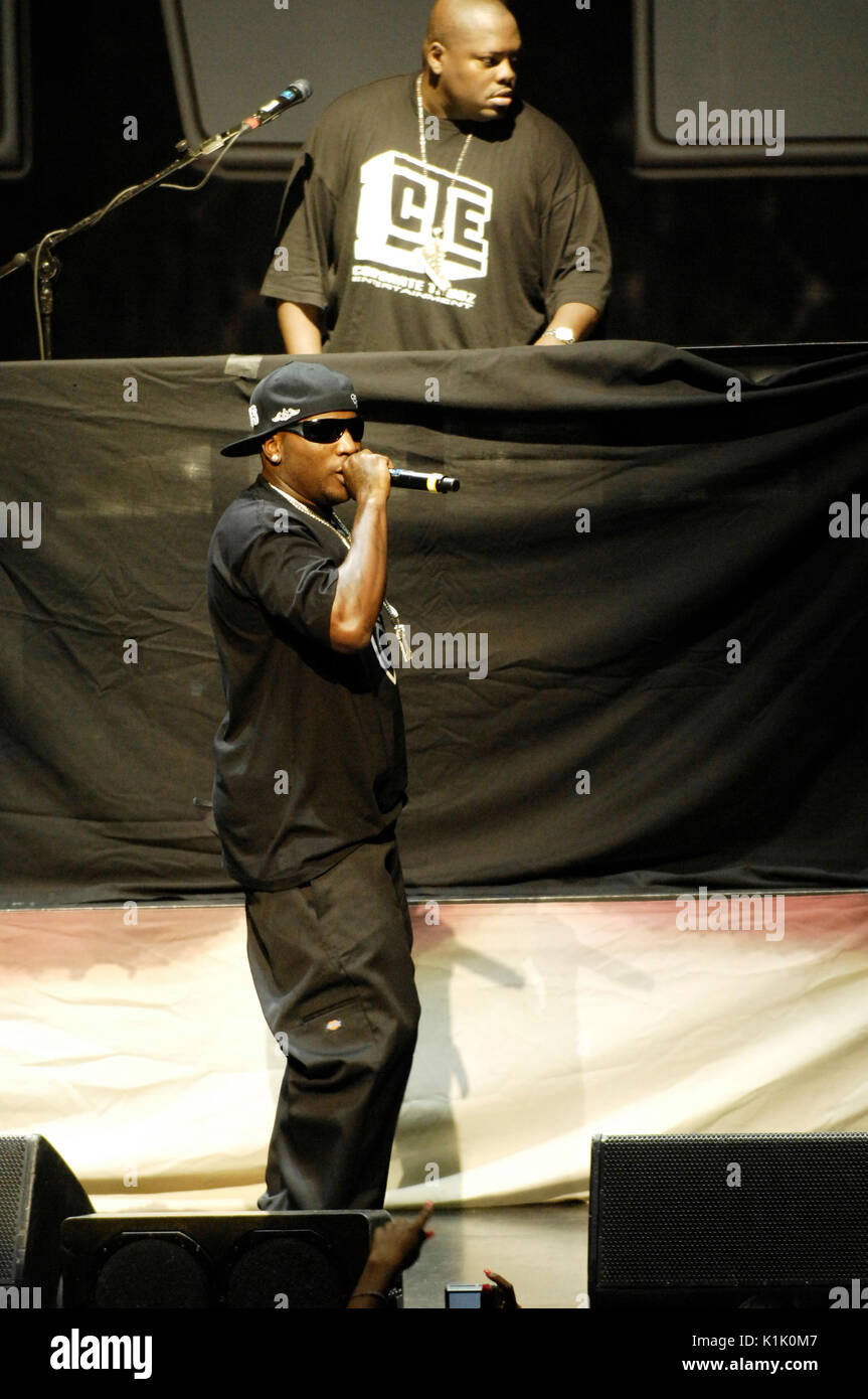 Rapper Young Jeezy performs America's Most Wanted Tour Gibson ...